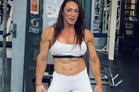 Chelsea Dion The Female Bodybuilder Whos Redefining What It Means To