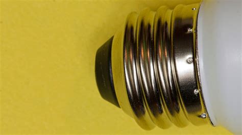 A19 Vs E26 Light Bulbs Whats The Difference And What The Numbers Mean