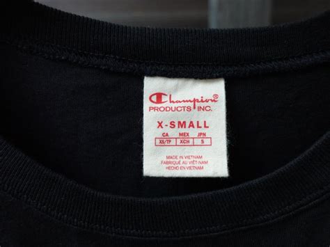 Ca 美國冠軍牌 Champion 黑色 純棉 休閒短t Xs號 一元起標無底價p292 Yahoo奇摩拍賣