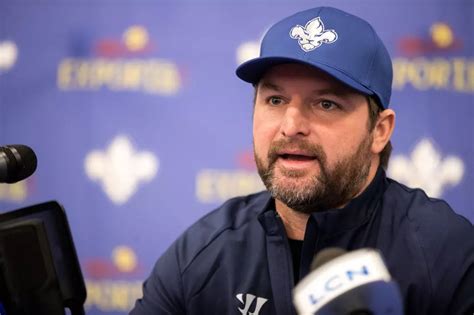 Lions De Trois Rivières Marc André Bergeron En Relève Derrière Le