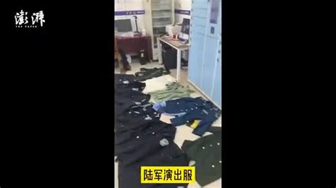 上海一男子网购军装警服走穴演出被拘 警方：我国对制服穿着有明文规定手机新浪网