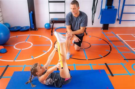 Premium Photo Physical Activity Class Abdominal Muscle Exercise For