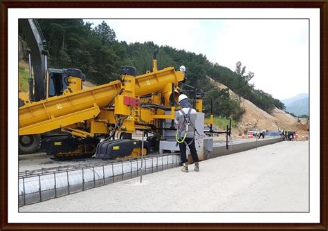 연속 배수시설 다이크 시공연속배수시설 다이크 타설 혹은 O형 배수로 기계시공 연속배수시설 도면 네이버 블로그