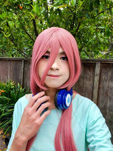 Best Miku Nakano Images On Pholder Miku Nakano Toubun No Hanayome And Itasha