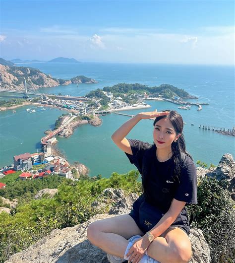 찌니 ️추운겨울 건강한 직장인의 필수템 ️ 요즘처럼 추운 날씨 춥다고 운동도 안가고 먹기만하구 똥배만 늘어났는데좋은기회로 화이버슬림 을 먹게되었어요 차전자피