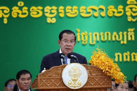 សម្ដេចតេជោ ហ៊ុន សែន ស្នើក្រសួងធម្មការ រៀបចំឡើងវិញនូវអាសនៈក្រមសង្ឃ