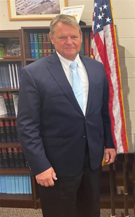 Mozingo Announces Retirement As Circuit Court Judge Prentiss Headlight