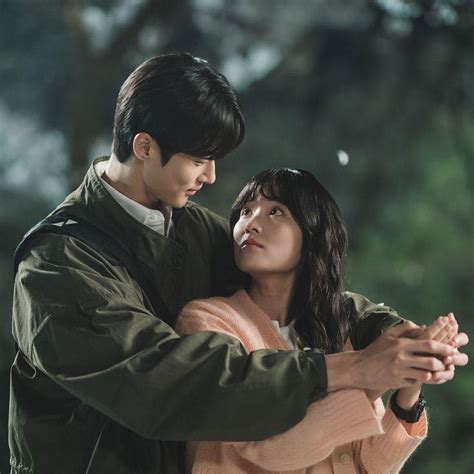 Хожмын өдөр хэн нь хэн бэ гэдгийг цаг хугацаа харуулна 🩹 247k Facebook