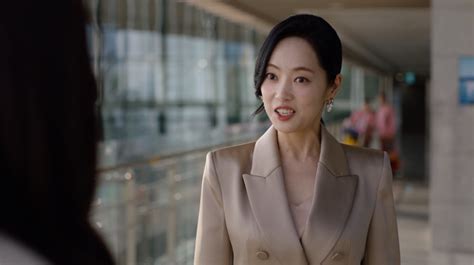 태양을 삼킨 여자 윤아정 전노민 거처 숨긴 장신영 뺨 때렸다