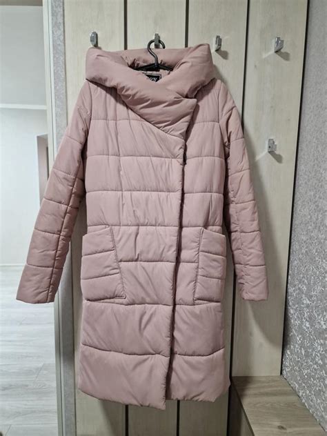 Зимовий пуховик — ціна 700 грн у каталозі Пуховики Купити жіночі речі за доступною ціною на Шафі