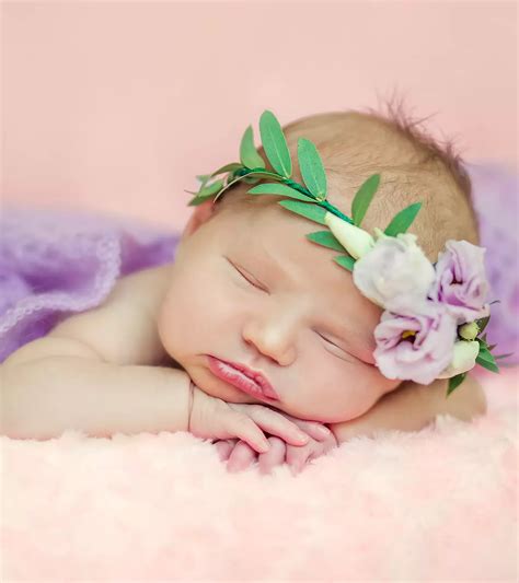 Hot Girl Names That Sure Turn Heads