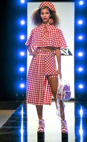 Project Runway Finalist Hester Sunshines Portfolio Project Runway Photos