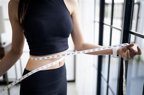 How To Track Macros For Weight Loss As A Female A Beginner S Guide To Balance Energy And Fat