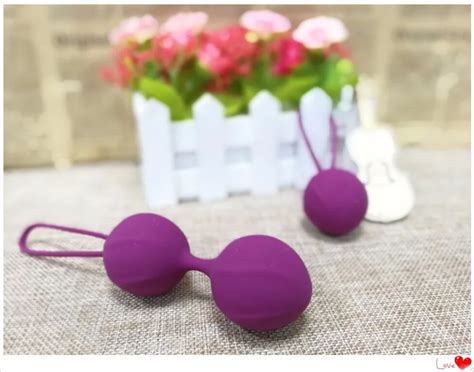 New Tight Vagina Kegel Ball Women Love Vibrating Smart Ball High Quality Exercise Ben Wa Ball