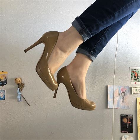 L K Bennett Women S Courts Depop