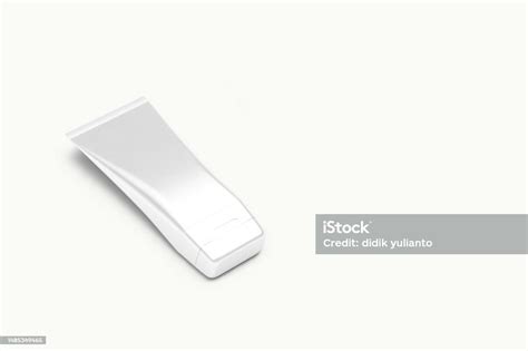 흰색 배경에 화장품 모형 템플릿 화장품용 플라스틱 용기 튜브 크림 냄비 흰색 배경에 고립 된 미용 제품 3d 렌더링 건강관리와 의술에 대한 스톡 사진 및 기타 이미지