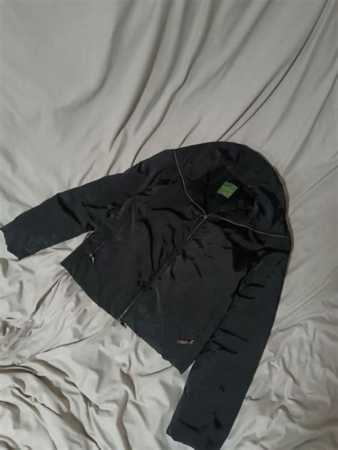 Куртка демі — ціна 200 грн у каталозі Куртки Купити жіночі речі за доступною ціною на Шафі