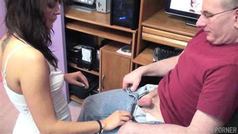 Brunette Gf Sucks Cock Logan Bella Eporner