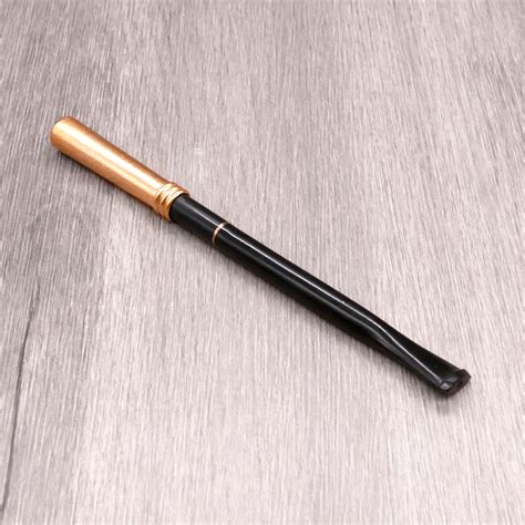 Long Cigarette Holder Black And Gold