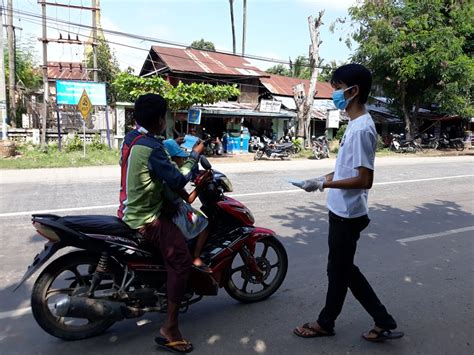 ရေတာရှည်မြို့တွင် နှာခေါင်းစည်းများ အခမဲ့ဖြန့်ဝေ Information And Public Relations Department