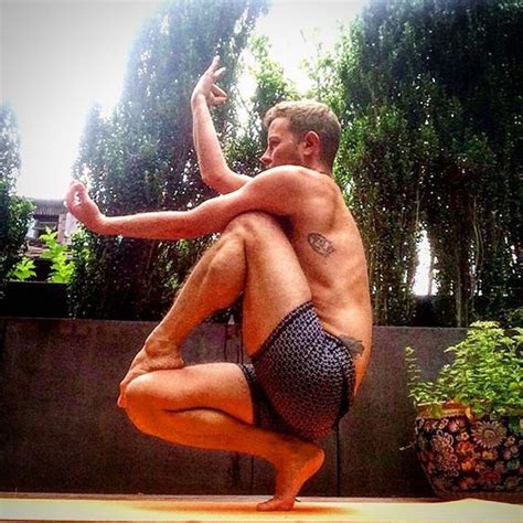 Yoga And Men Photo Craziest Yoga Poses Male Yoga Poses Yogi Squat
