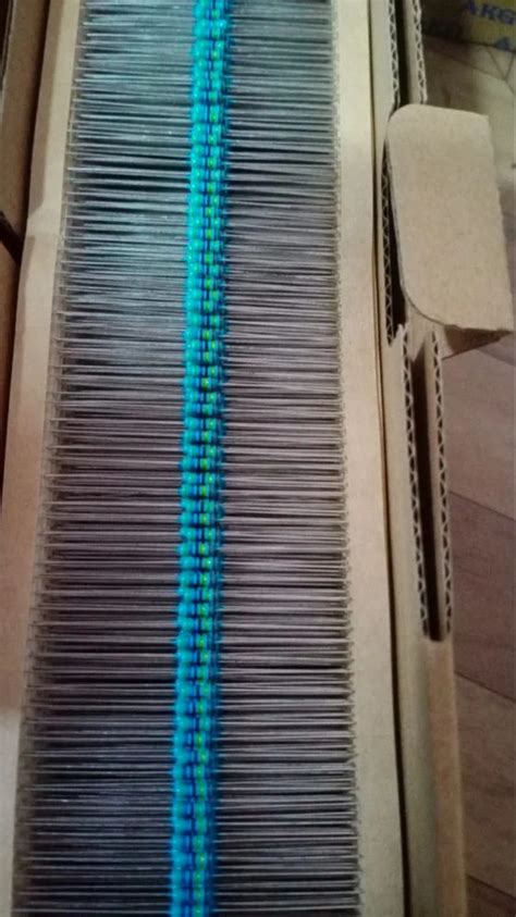 Through Hole 3w Dip Resistor For Electrical Industry At ₹ 025piece