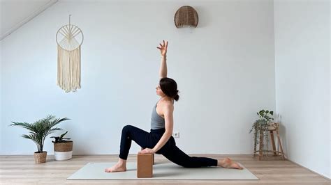 Minimal Cues Yoga Slow Flow For Balance And Relaxation