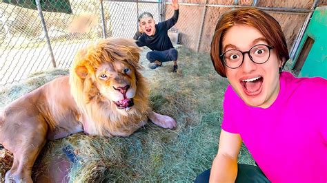 ΠΕΡΑΣΑΜΕ 24 ΩΡΕΣ ΣΕ ΖΩΟΛΟΓΙΚΟ ΚΗΠΟ Youtube