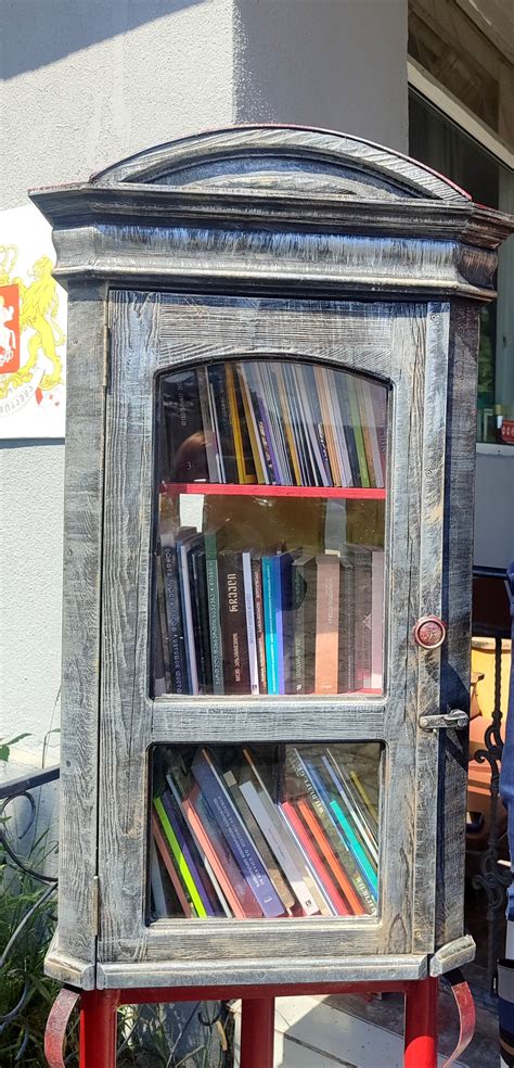 საქართველოს საპატრიარქოს წმინდა ნინოს სახელობის მართლმადიდებლური სკოლა საქართველოს