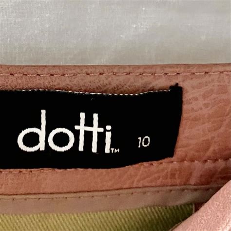Dotti Size 10 Mini Pink Skirt