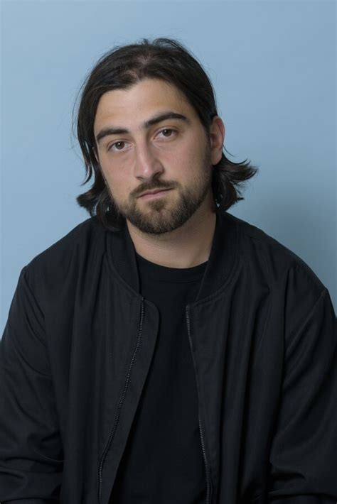 Noah Kahan Writes Songs About New England His Vulnerability Has Far Wider Appeal Ap News