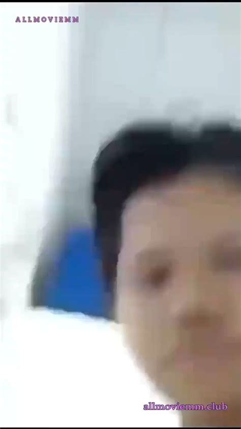 ရေချိုးကိုယ်ရိုုက် Myanmar Sex Story