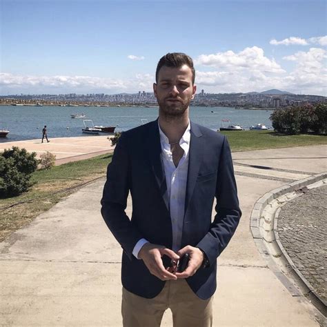 ahsen berke sağlam e ticaret sorumlusu linkedin