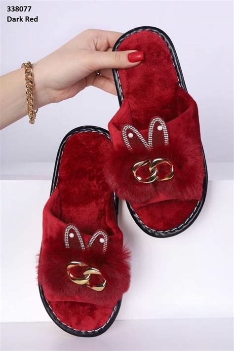 Тапки жіночі — ціна 450 грн у каталозі Капці Купити жіночі речі за доступною ціною на Шафі