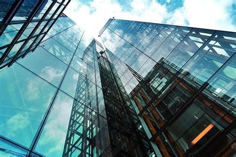 Falling Glass Panel Raises Questions About Window Safety Safetyline