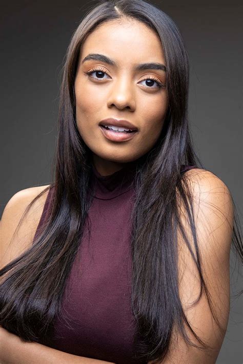 Andrea H New View Modeling