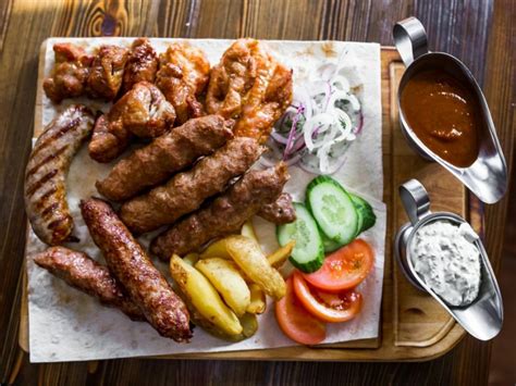 Мангал в ресторане Старый Город