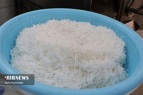 مراحل تهیه فالوده شیرازی عکس