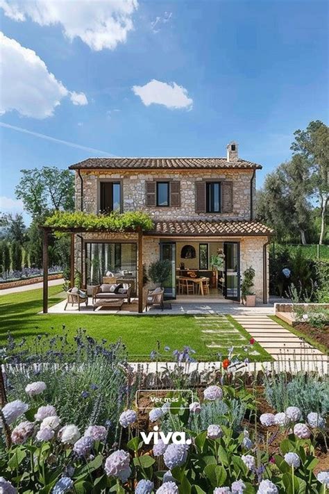 Encanto Rustico Fachada De Casa De Pueblo Con Porche Bonito