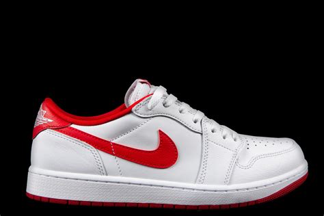 AIR JORDAN 1 RETRO LOW OG | UNIVERSITY RED | 2023 | CZ0790-161 ...