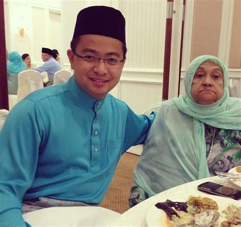 Biodata Nik Iruwan Datuk Nik Izani Yang Bertunang Dengan Nabila Razali Iluminasi