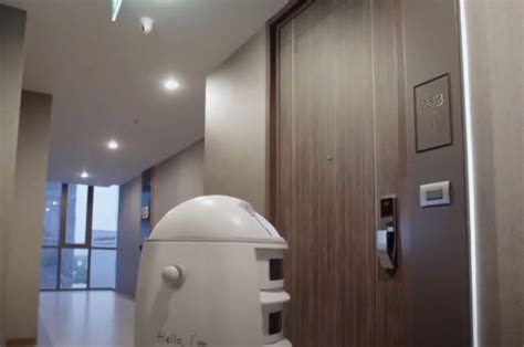 Quantum Robotics On Linkedin Quantumrobotics Hospitality Robot