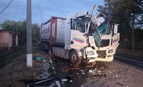 Камион катастрофира на пътя Русе Разград има загинал Cross Bg