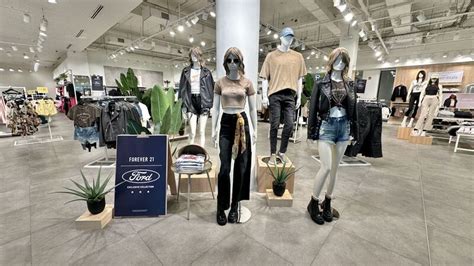 Kendall Salazar Cardenas On Linkedin Vm Forever21 Ford