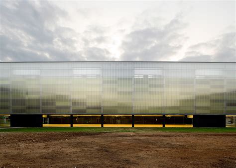 Seven Of The Best Examples Of Polycarbonate Architecture