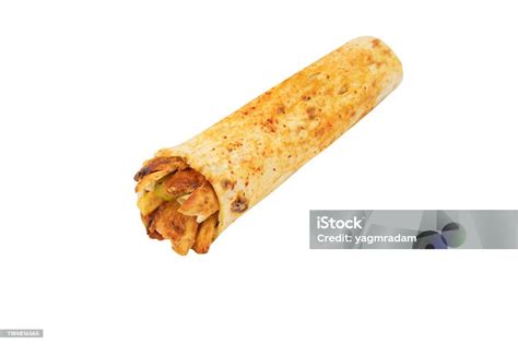 흰색에 고립 된 전통적인 터키 치킨 도너 케밥 고기 샤와르마 또는 자이로 건강에 좋지 않은 음식에 대한 스톡 사진 및 기타 이미지 건강에 좋지 않은 음식 고기 구운
