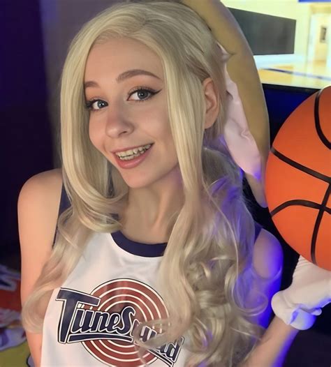 Alice Bong Actress Age Biography Ethnicity Career Wiki Family Photos Boyfriend Videos