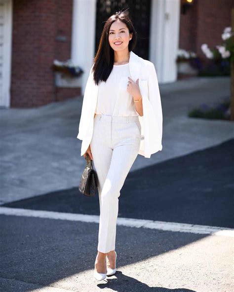 Діловий одяг для жінок 60 фото