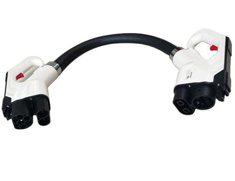A CCS To CCS Adapter Chademo CCS Adapter Connect Combo Charging Station With Combo
