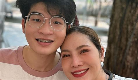 รวมรูปภาพของ อรอนงค์ ปัญญาวงศ์ เปิดใจต่อสู้กับโรคมะเร็ง ได้กำลังใจดีมากจากลูกๆ รูปที่ 12 จาก 13